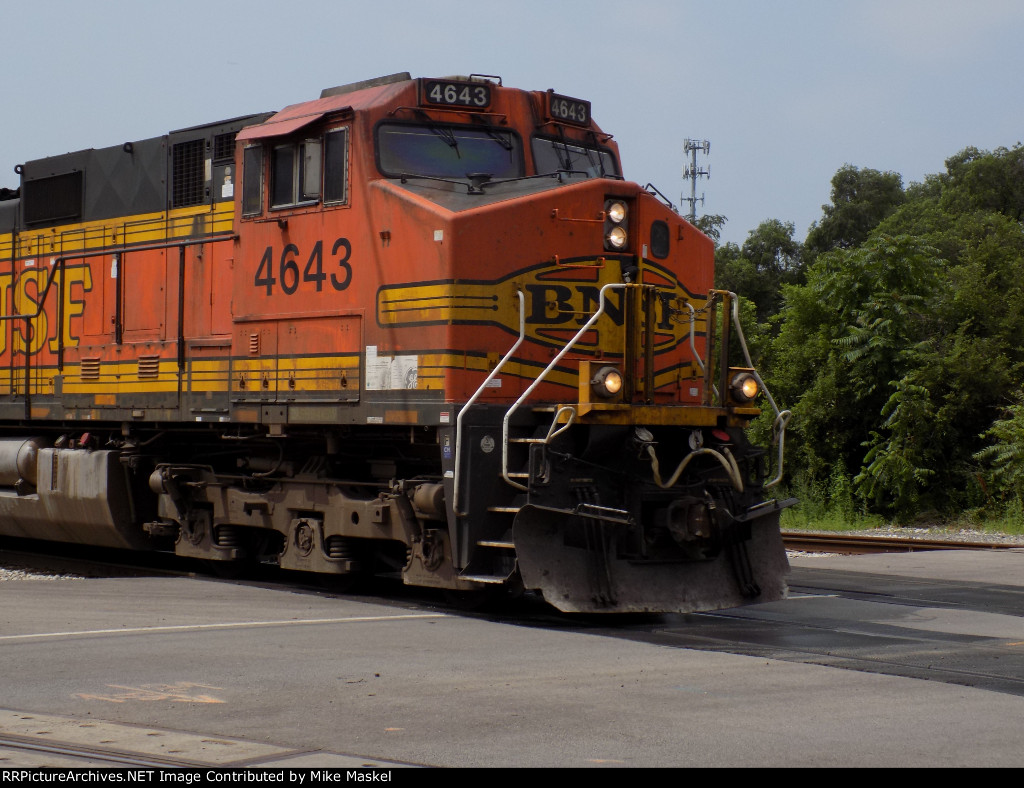 BNSF 4643